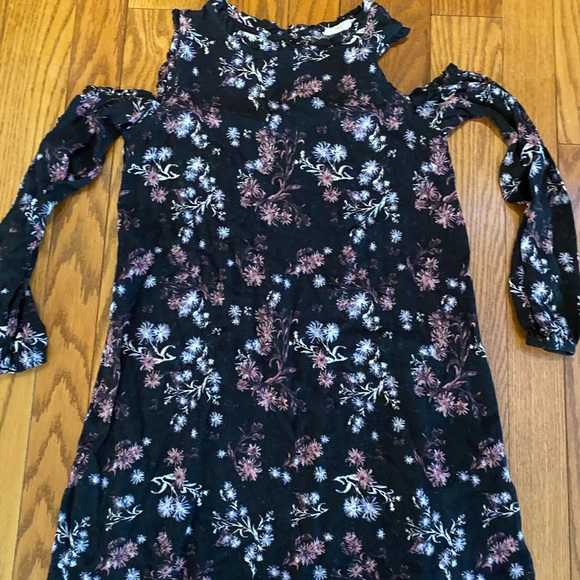 Rewind | Dresses | Cold Shoulder Shift Dress | Poshmark